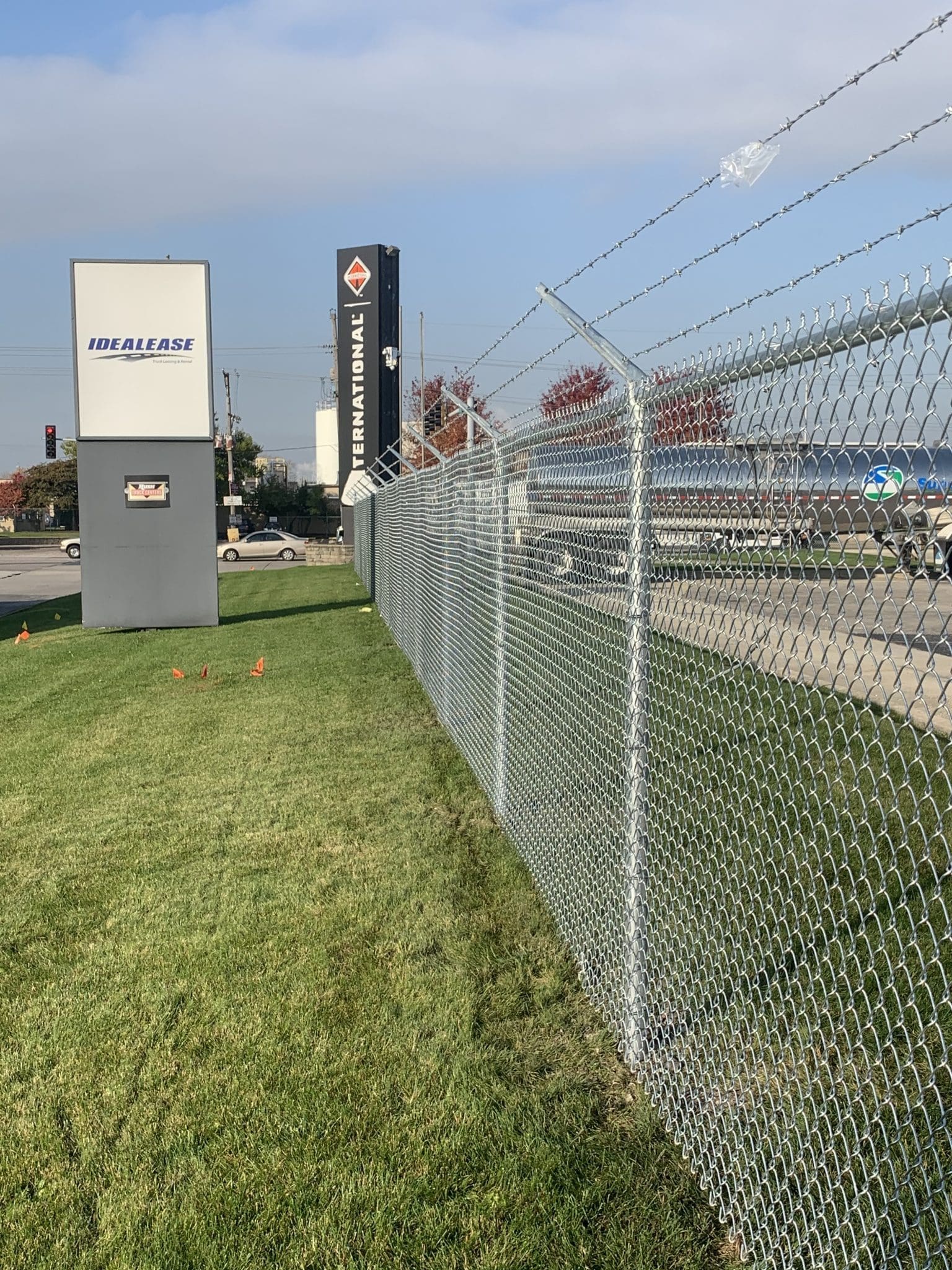 Guide To Commercial Fence Installation - Osceola Fence