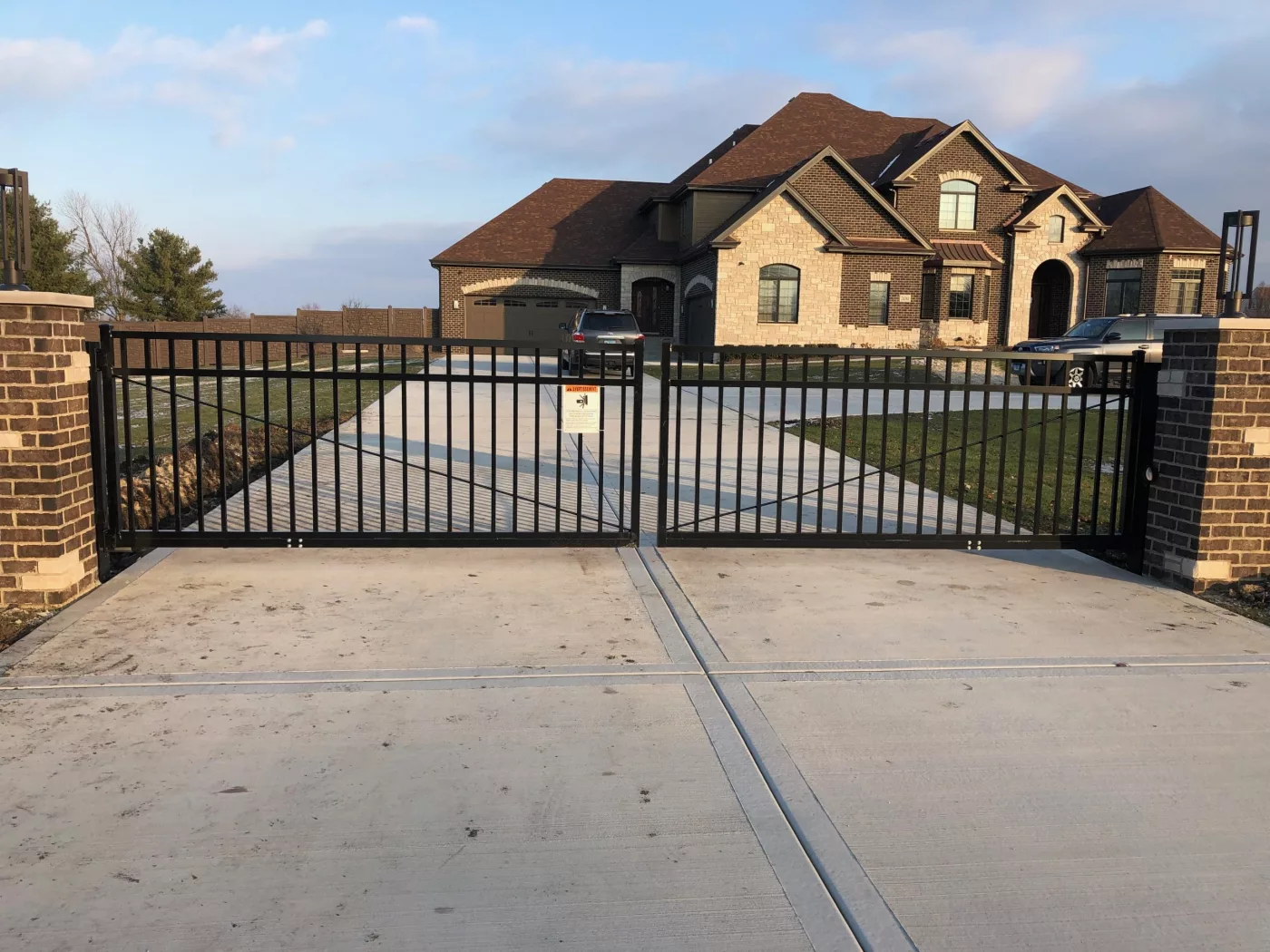 Automatic Gates Chicago - Experts Installation & Service