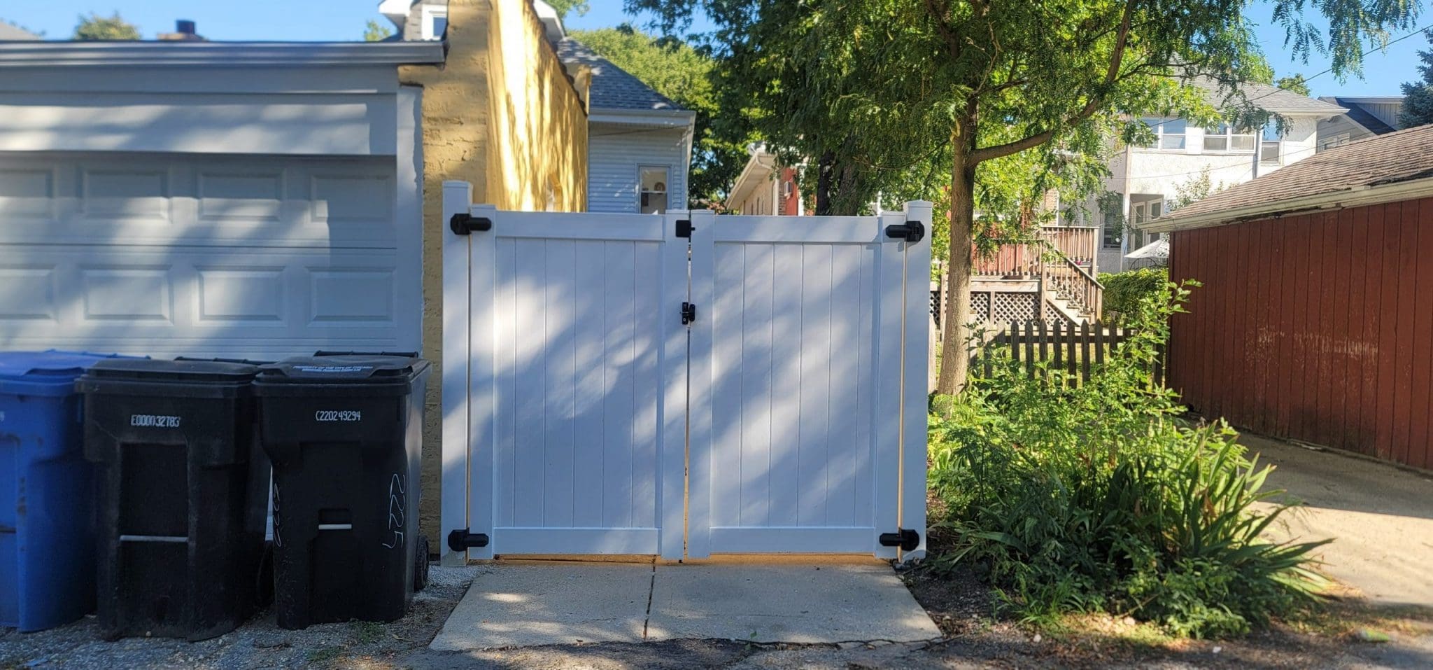 Vinyl For Trash Enclosures - Osceola Fence